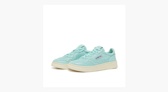 Buy Autry Wmns Medalist Low in turquoise | AULWGG42 at MBCY