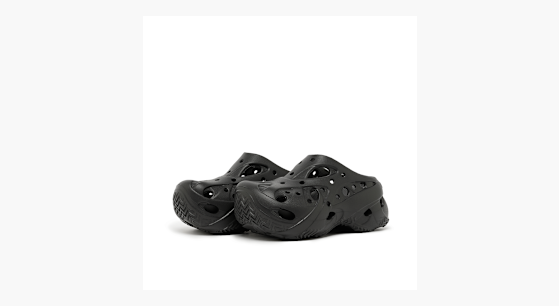 Buy Crocs Wmns Caged Clog in black | 211141-001 | solebox