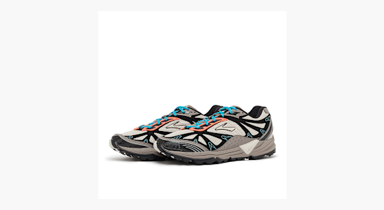Buy Brooks Cascadia 1 in multi-colour | 1105021D075-075 | solebox