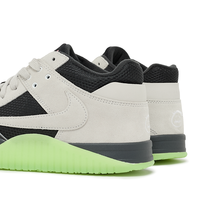 Kaufe Jordan x Travis Scott x Chase B Wmns Jumpman Jack "Night Silver ...